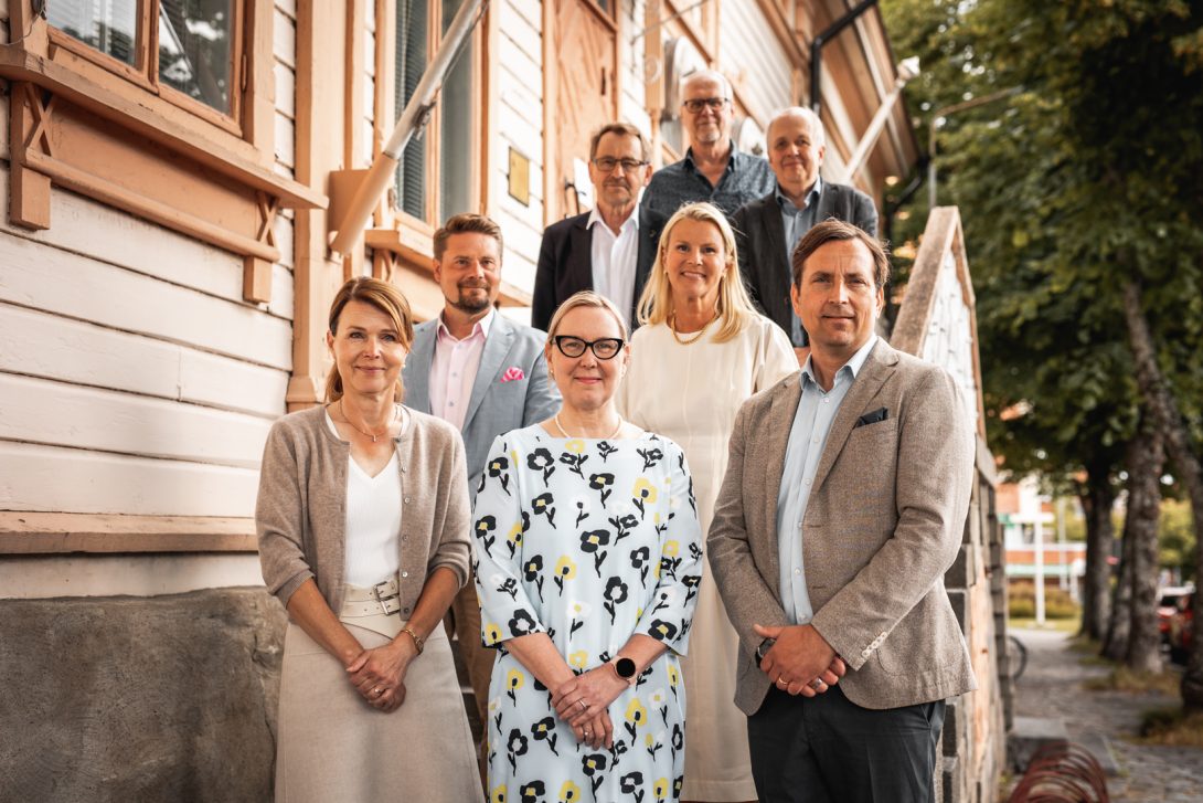 Valtuusto ja hallitus - Savonlinnan Oopperajuhlat