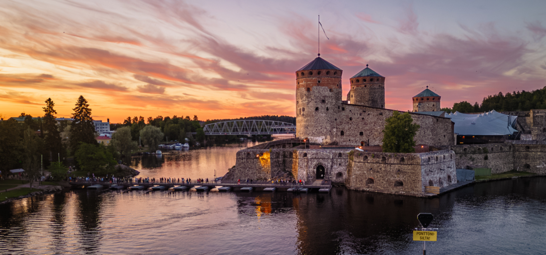 Saapuminen - Savonlinnan Oopperajuhlat